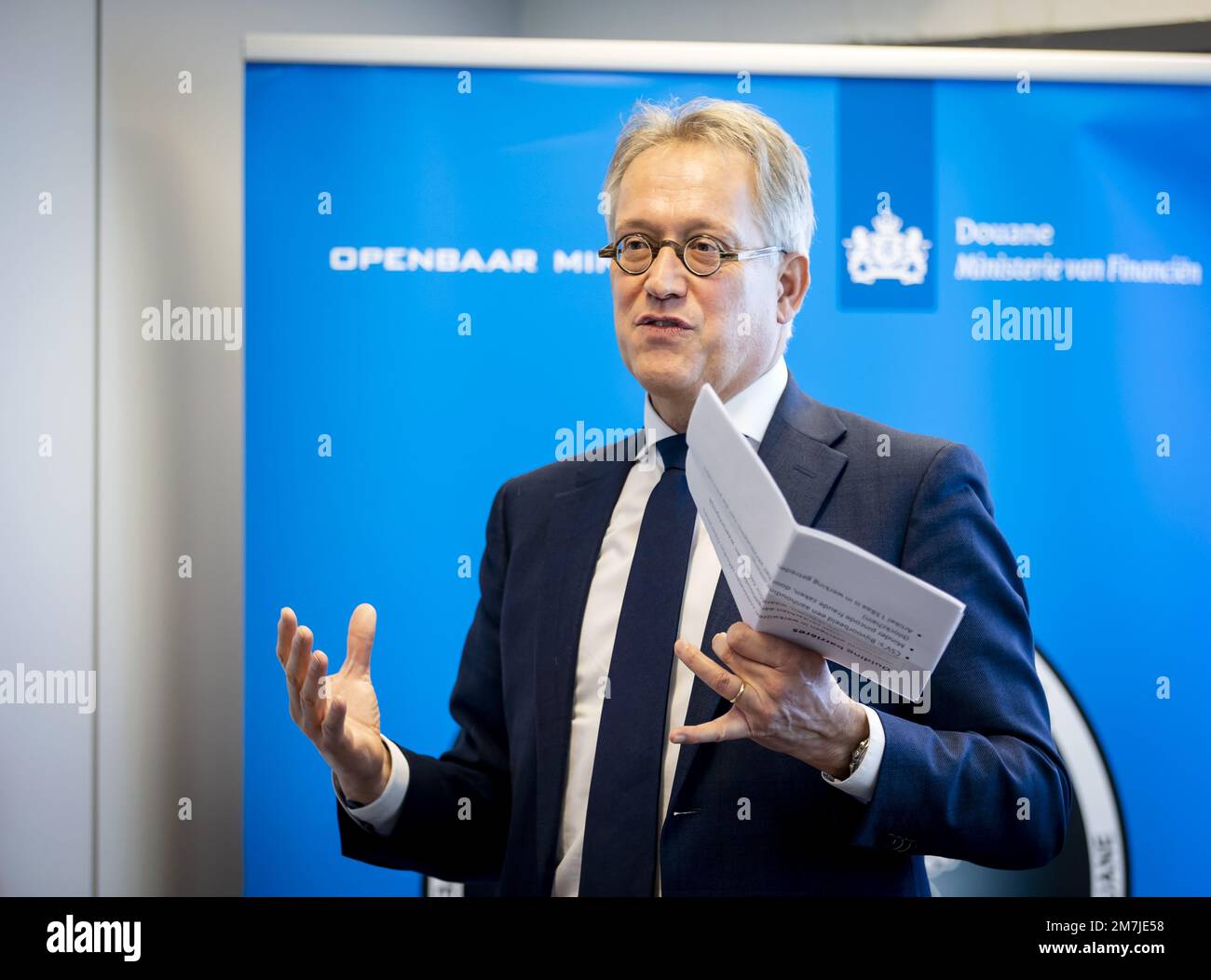 ROTTERDAM - Chief Public Prosecutor Hugo Hillenaar explains the annual ...