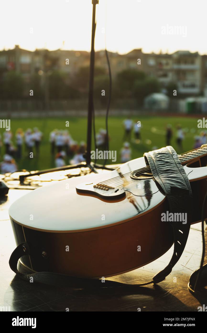 Concert acoustics hi-res stock photography and images - Alamy