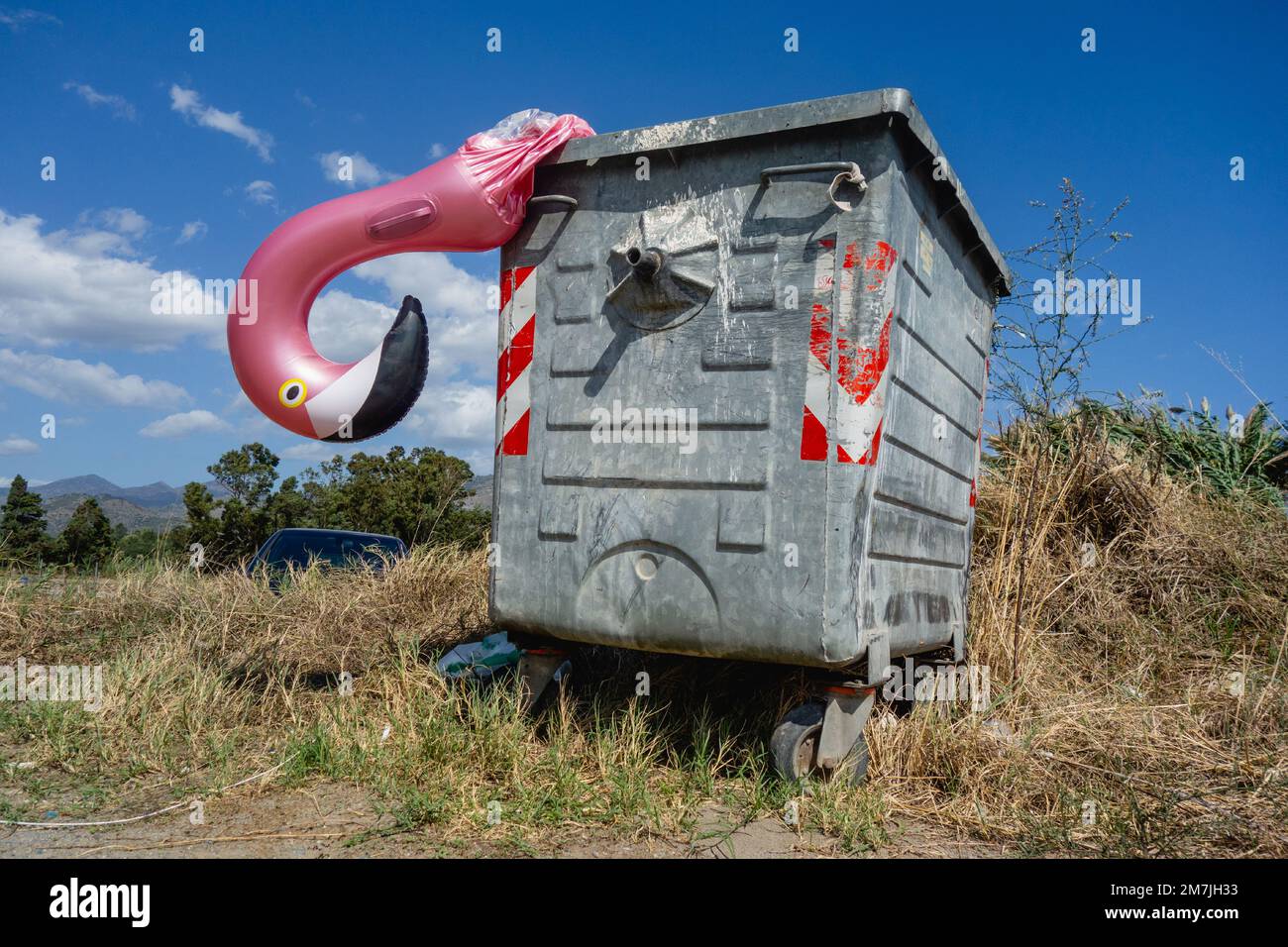 Garbage raft hi-res stock photography and images - Alamy