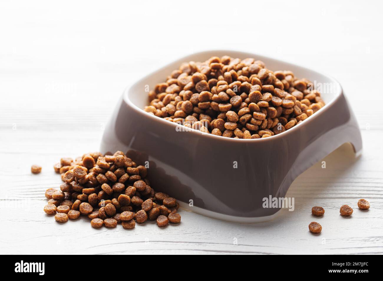 Dog granules hi-res stock photography and images - Alamy