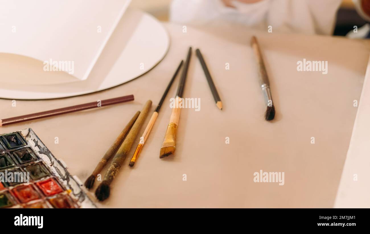 Watercolor tools hi-res stock photography and images - Alamy