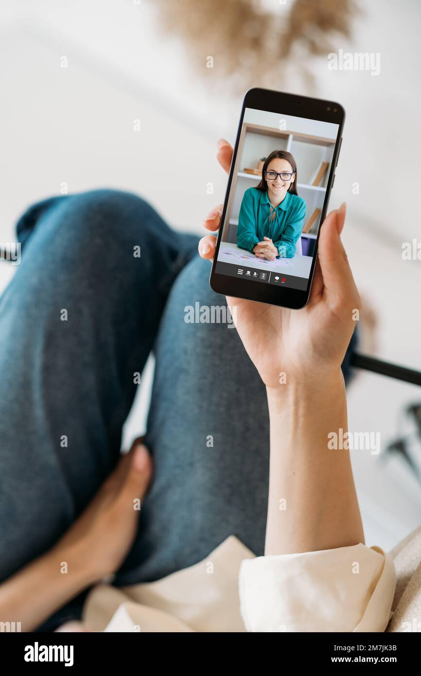 Female shrink hi-res stock photography and images - Alamy