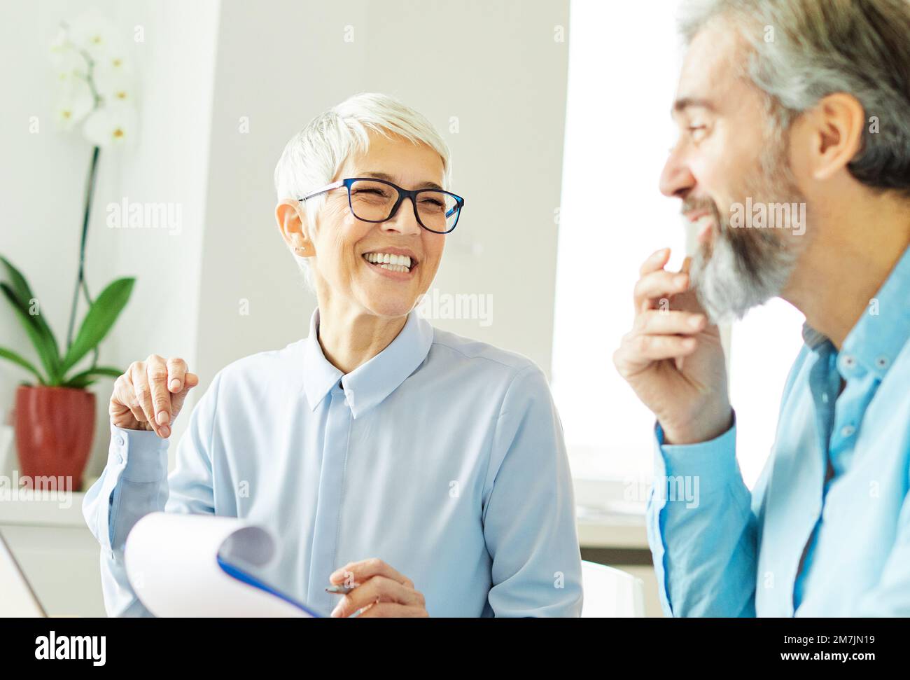 senior elderly business people meeting office teamwork busniesswoman ...