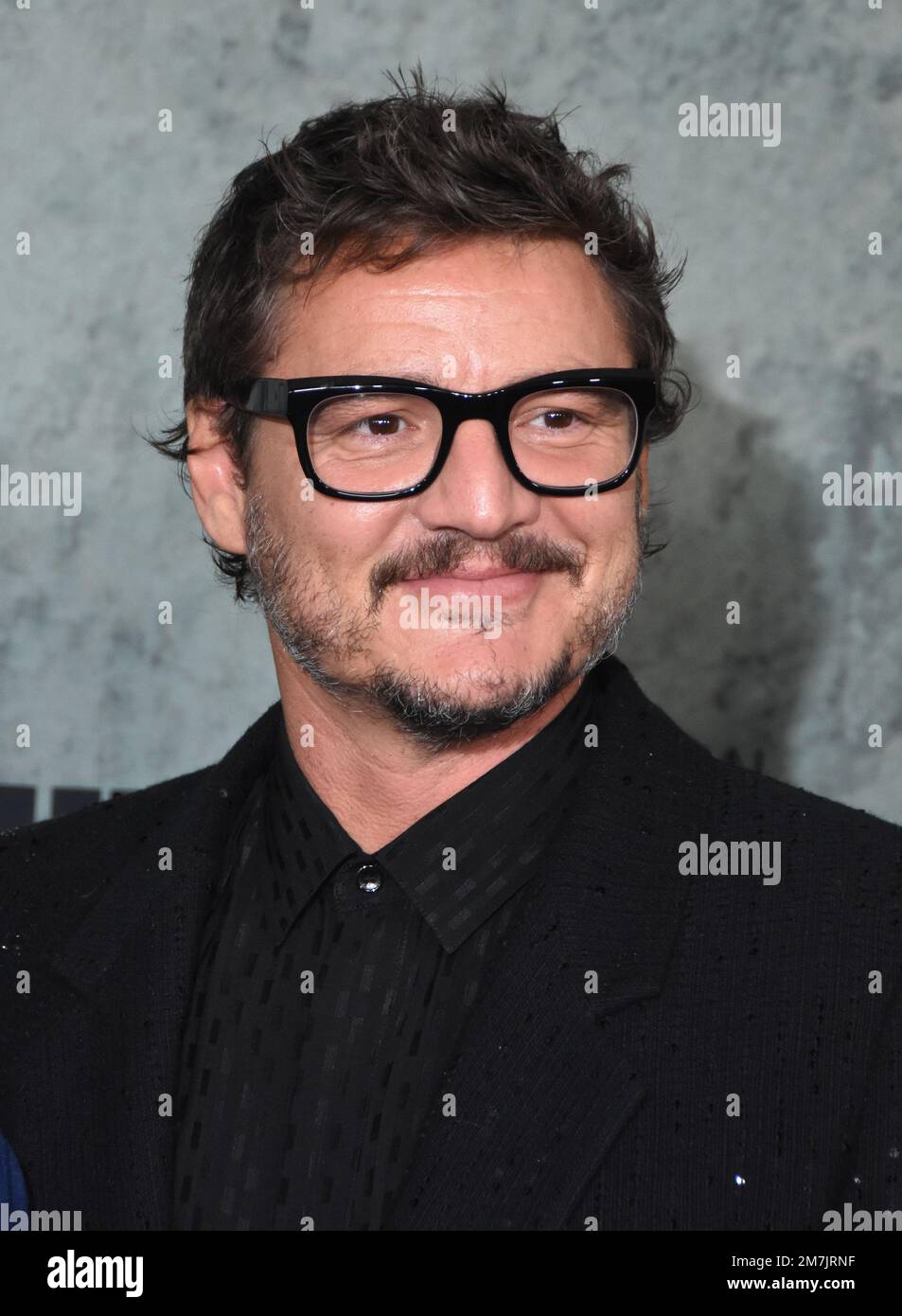 Der letzte von uns pedro pascal -Fotos und -Bildmaterial in hoher ...