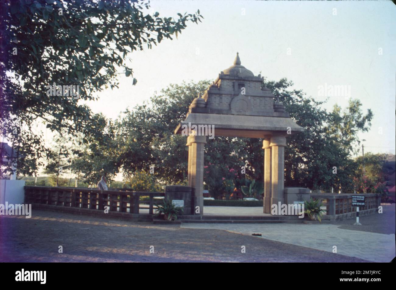 Mahatma gandhi dandi march hi-res stock photography and images - Alamy