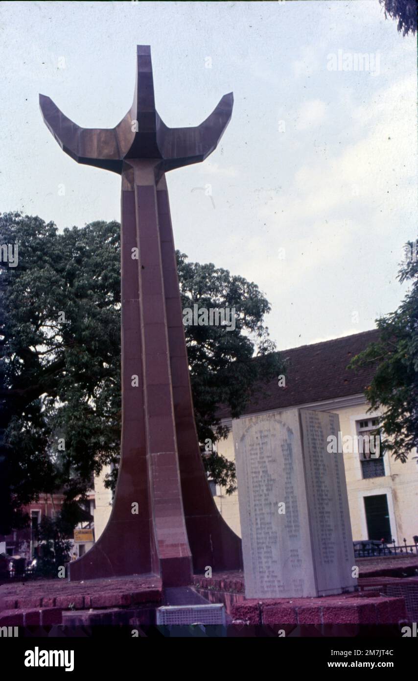 Azad Maidan is a martyrs' monument and ground in the Indian state of ...
