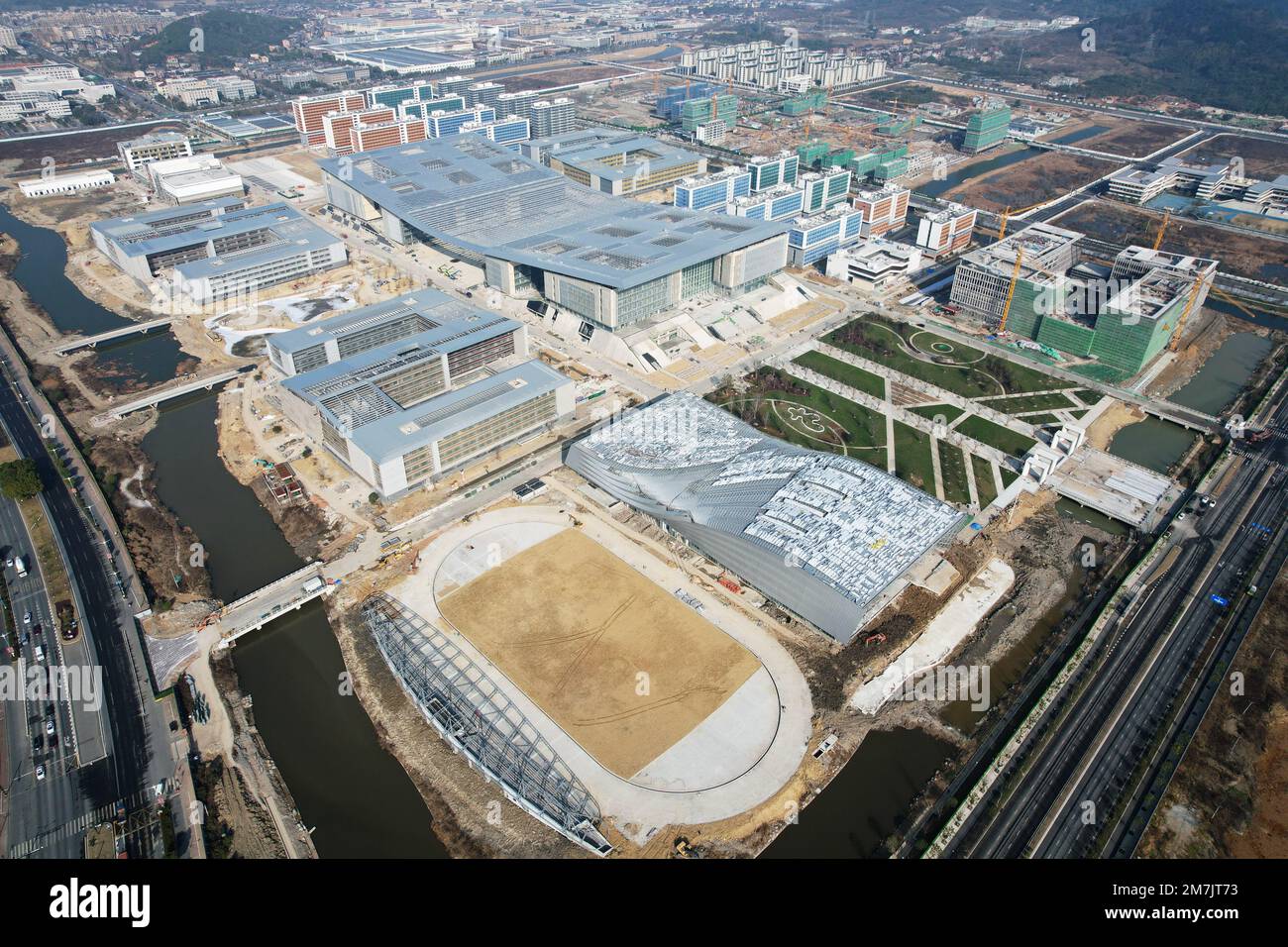 HANGZHOU, CHINA - JANUARY 10, 2023 - An aerial view shows the ...