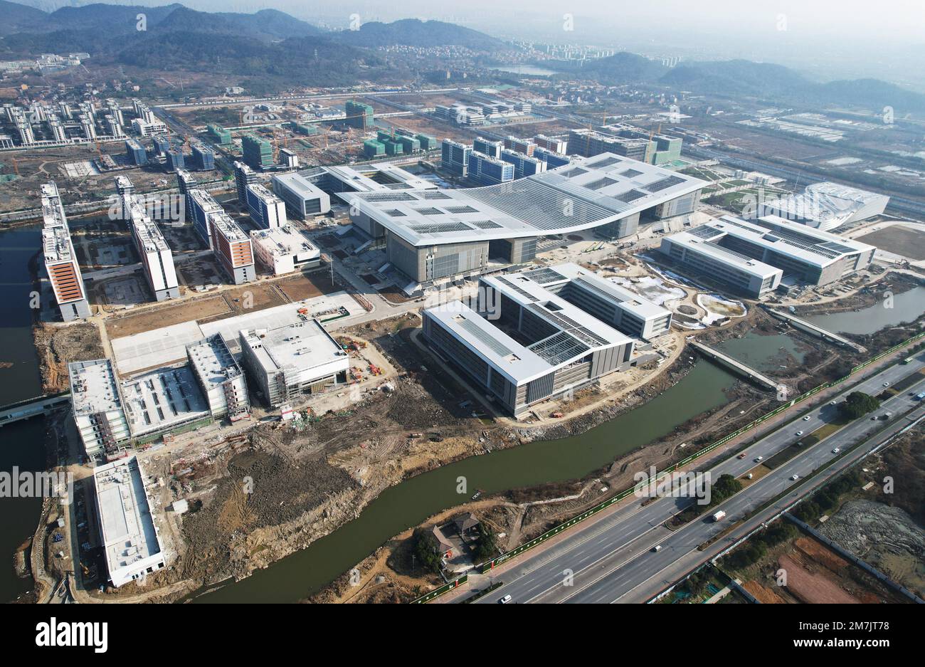 HANGZHOU, CHINA - JANUARY 10, 2023 - An aerial view shows the ...