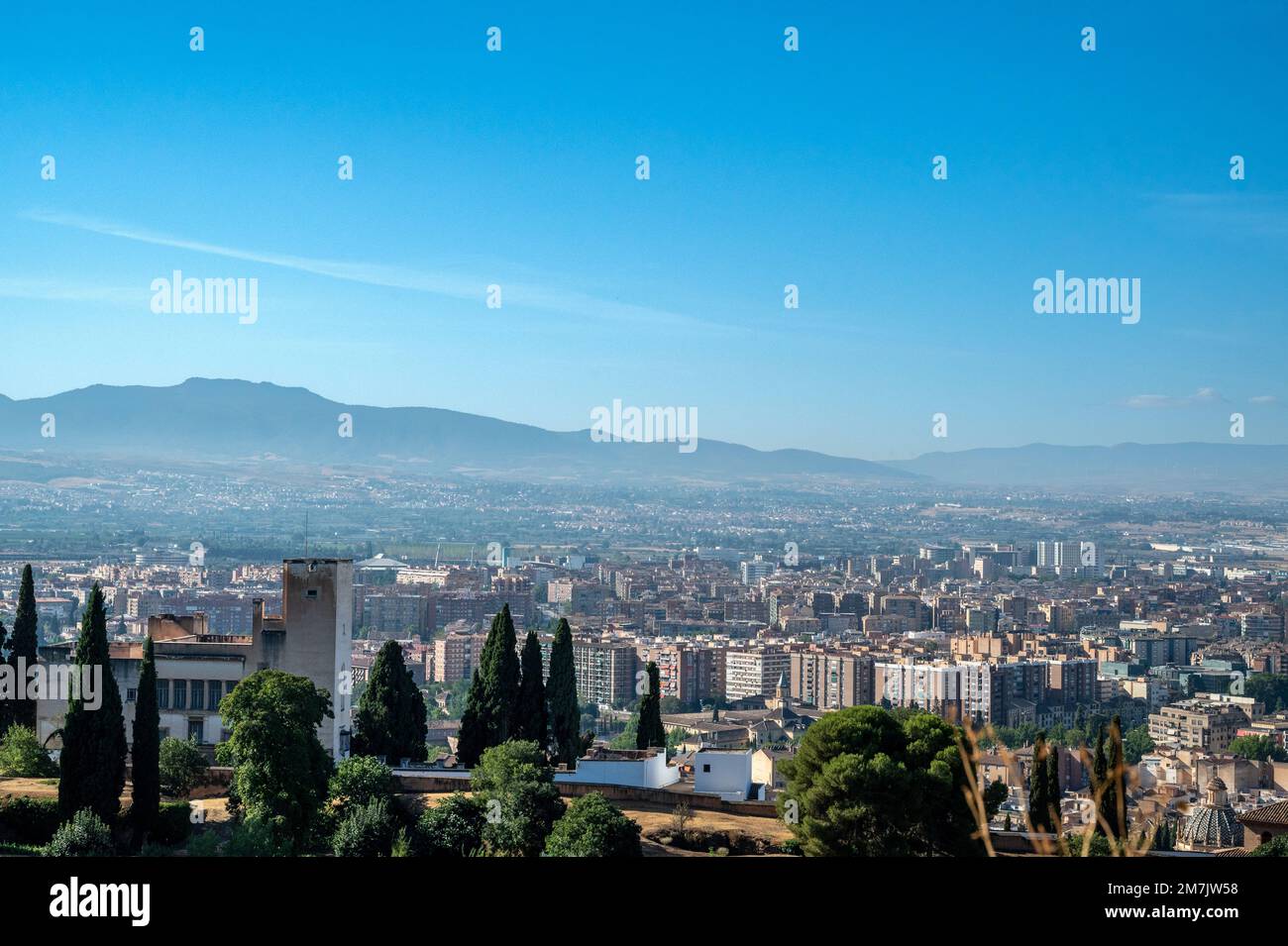 Granada palace ruins hi-res stock photography and images - Alamy