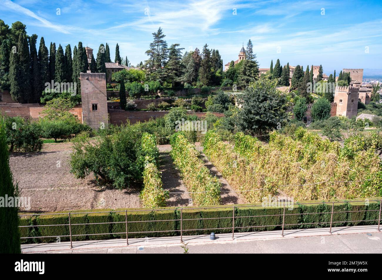 Alhambra Palace and Generalife Gardens, Granada, Spain Stock Photo - Alamy