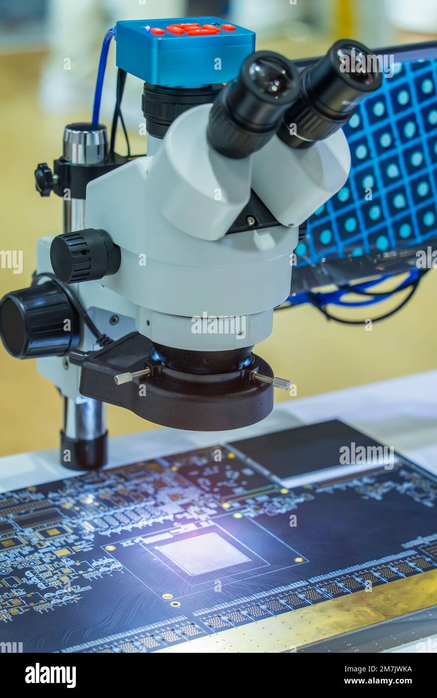 automatic robot vision sensor camera system in intellegence pcb factory ...