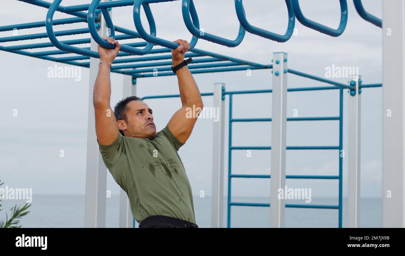 Man across gym hi-res stock photography and images - Alamy
