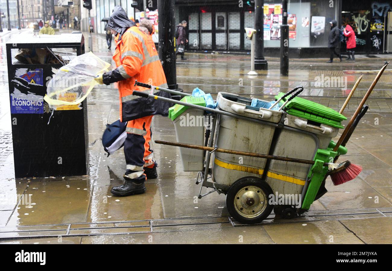 Rubish collector hi-res stock photography and images - Alamy