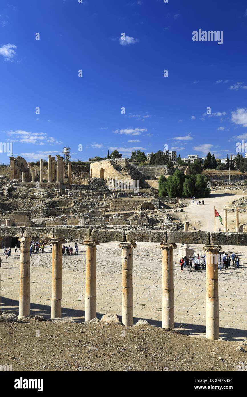 View over the Colonnaded Oval Plaza in Jerash city, Jordan, Middle East ...