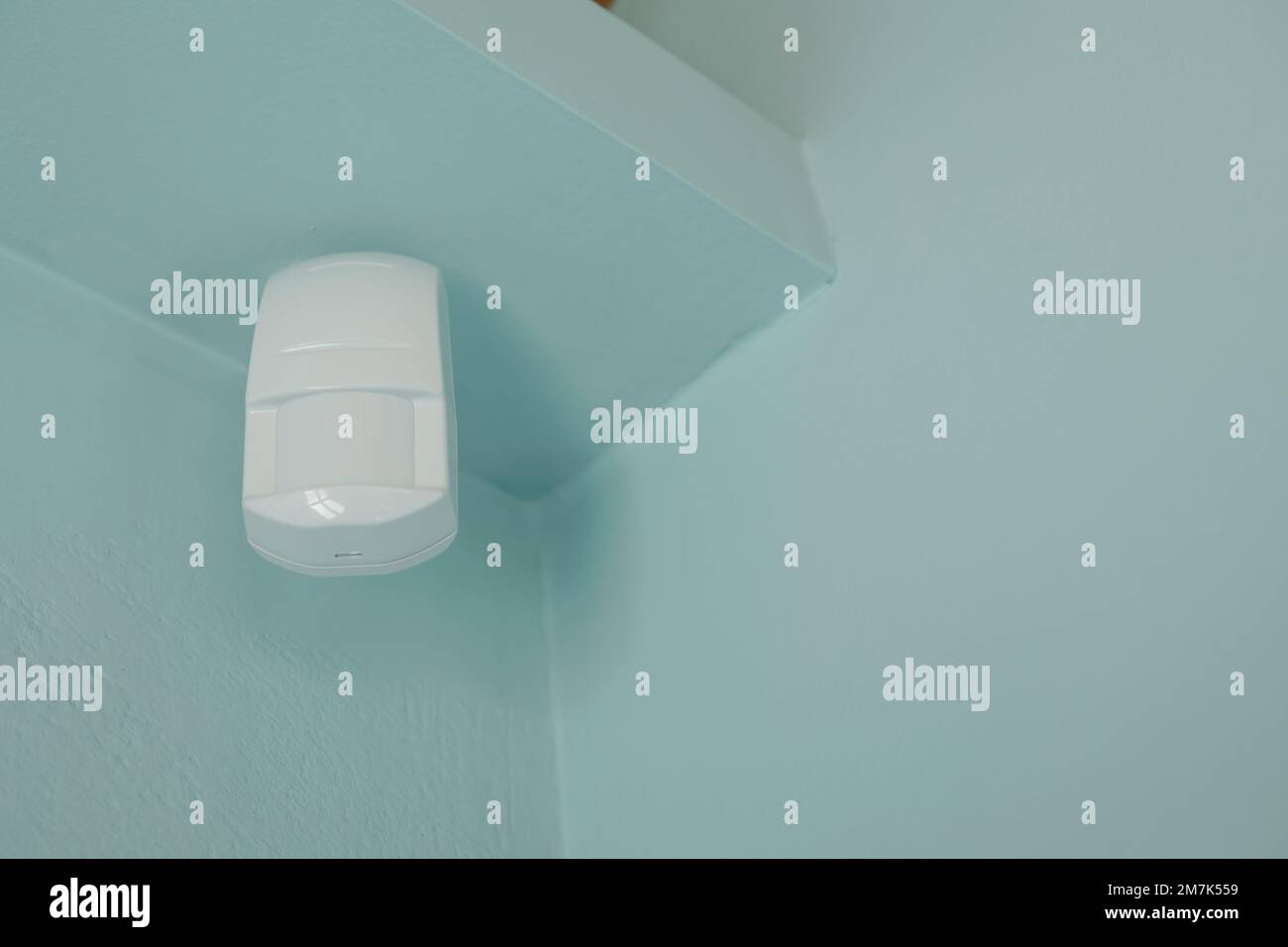 Ceiling joist hi-res stock photography and images - Alamy