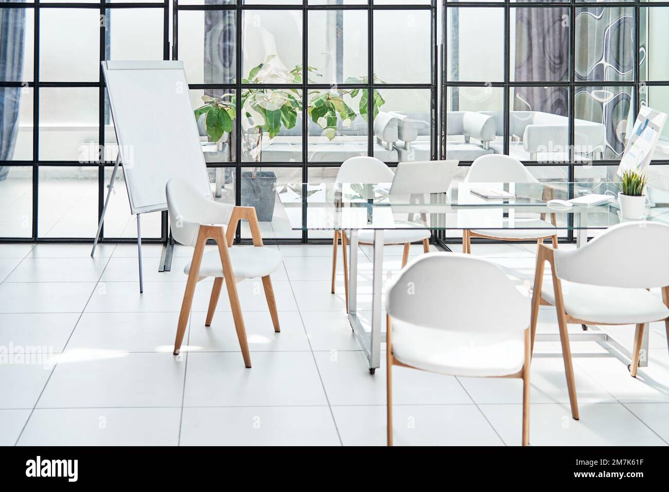 modern coworking area office interior empty no people Stock Photo - Alamy