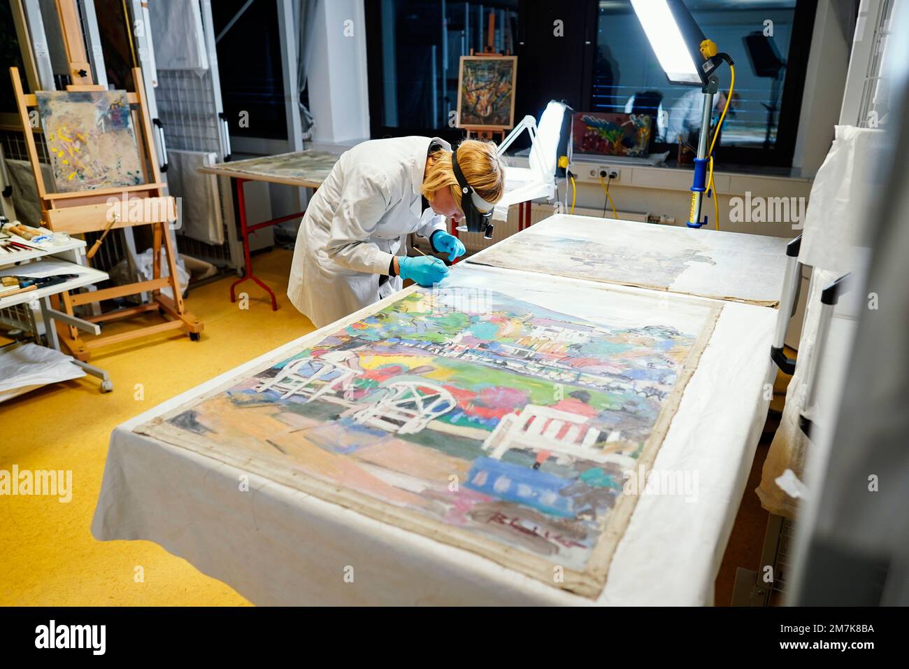 05 December 2022, Rhineland-Palatinate, Frankenthal: Joanna Bella ...