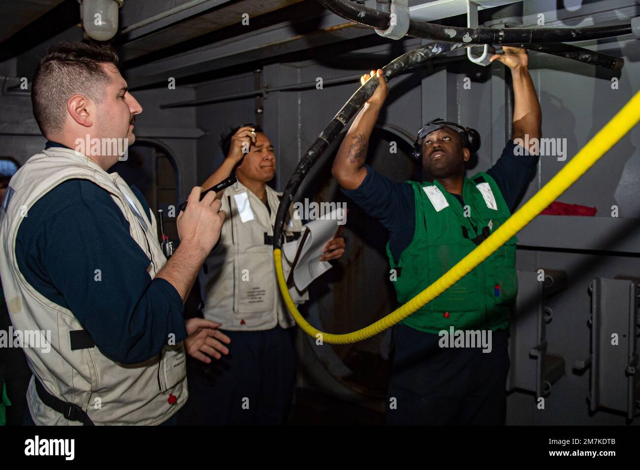 220510-N-SI601-1020 PACIFIC OCEAN (May 10, 2022) Sailors extend the ...