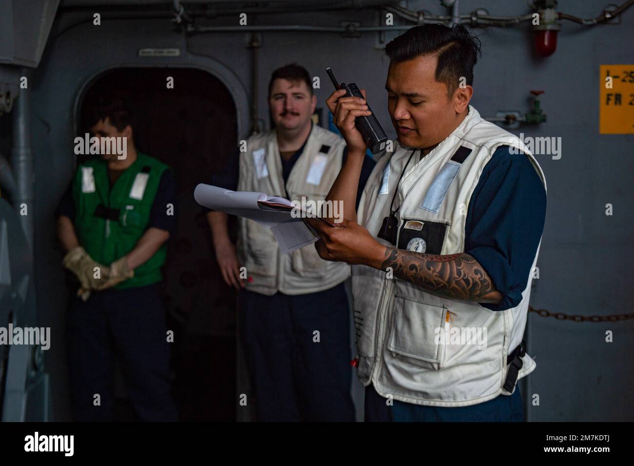 220510-N-SI601-1106 PACIFIC OCEAN (May 10, 2022) Sailors test the ...