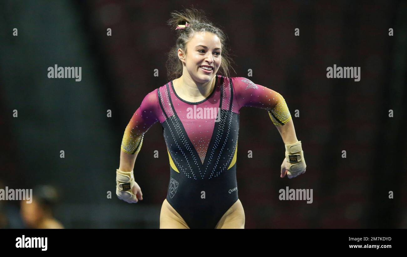 Arizona State's Jordyn Jaslow competes on the floor exercise during an ...