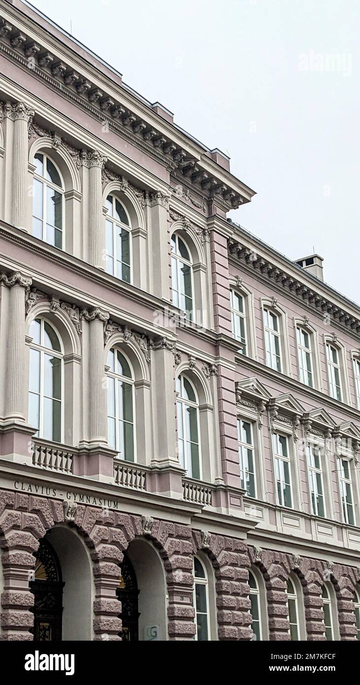 A vertical shot of a modern building on a sunny day Stock Photo - Alamy