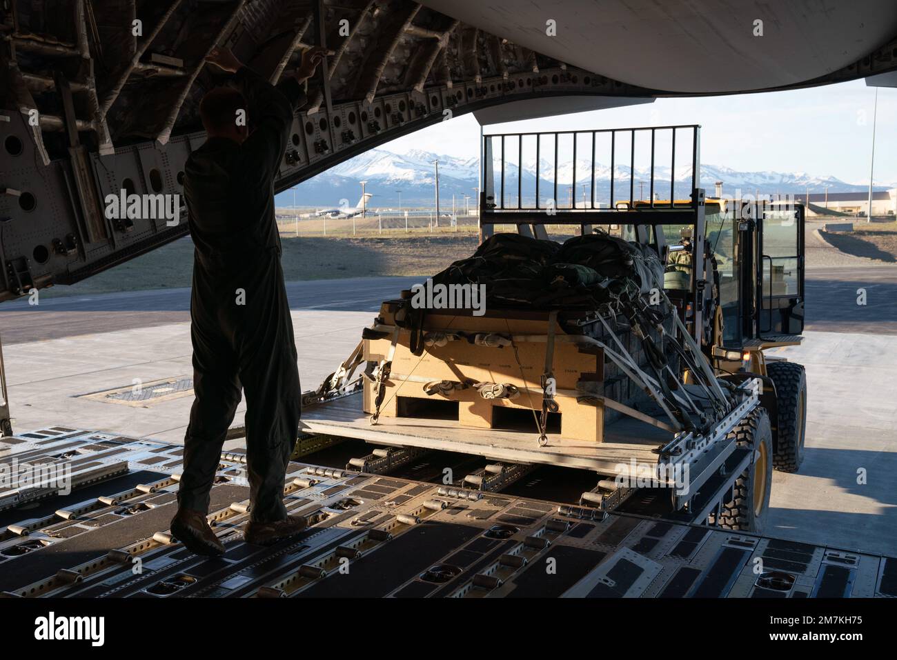 U.S. Air Force Tech. Sgt. Bryce Hackbarth, 517th Airlift Squadron ...