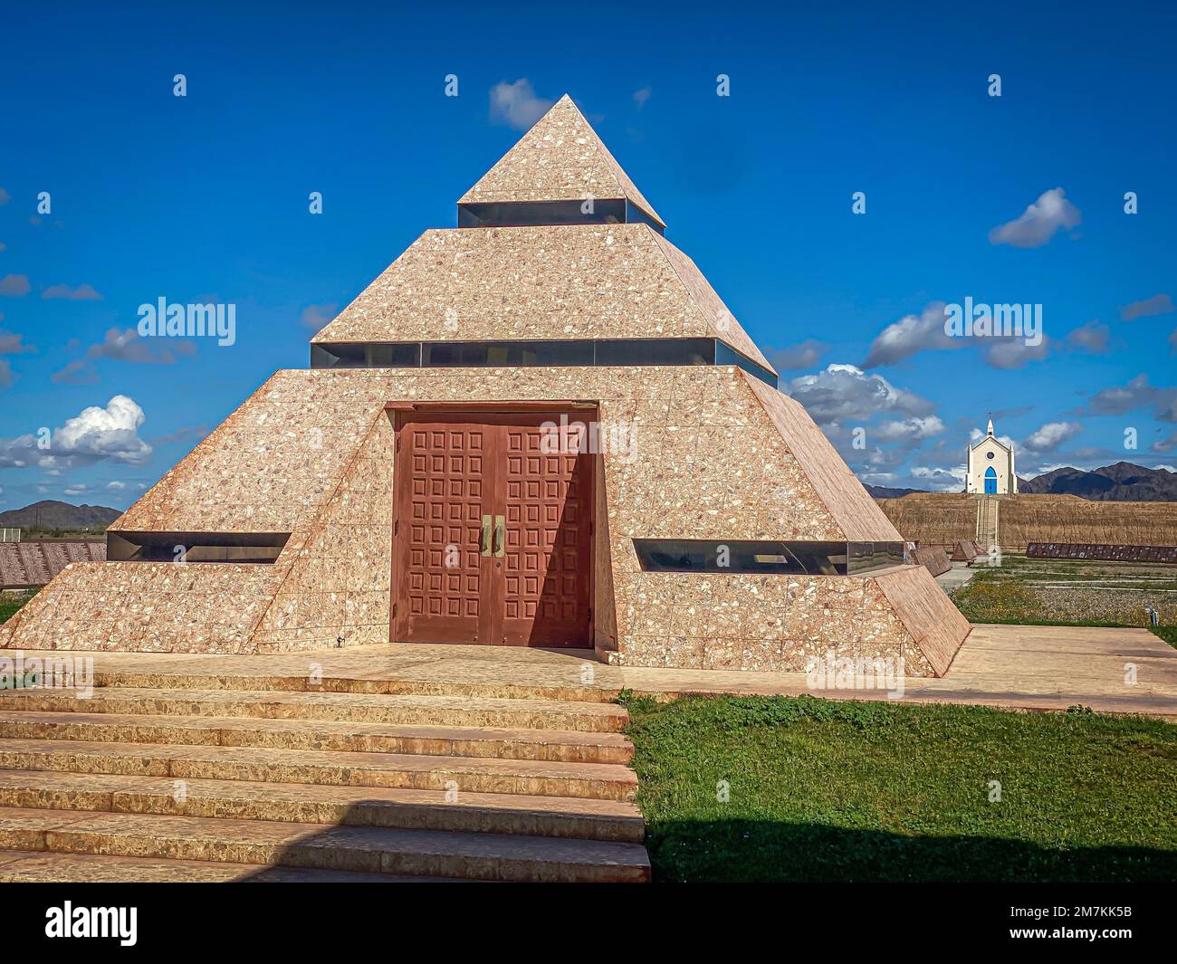Center of the world felicity hi-res stock photography and images - Alamy