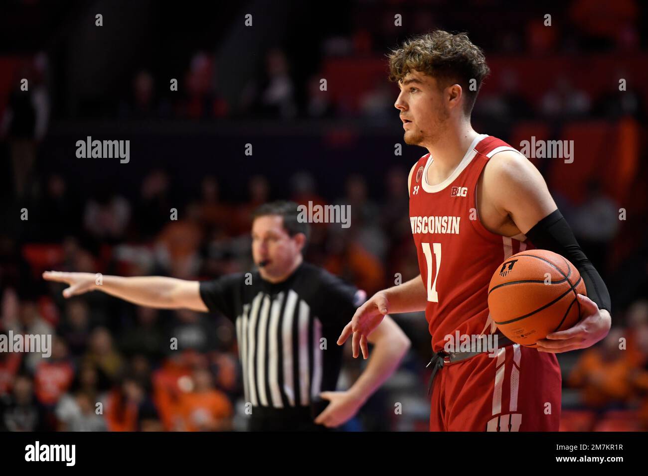 Wisconsin's Max Klesmit (11) inbounds the ball during the second half ...