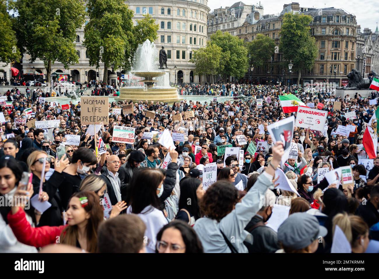 British Iranians protesting in London against the oppressive regime in ...