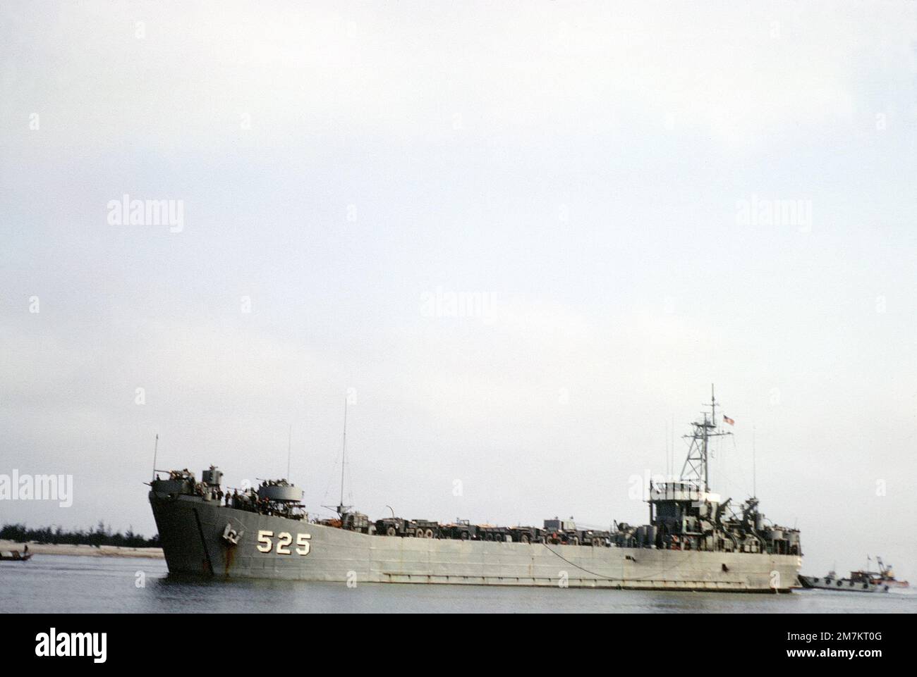 A port bow view of the tank landing ship USS CAROLINE COUNTY (LST-525 ...