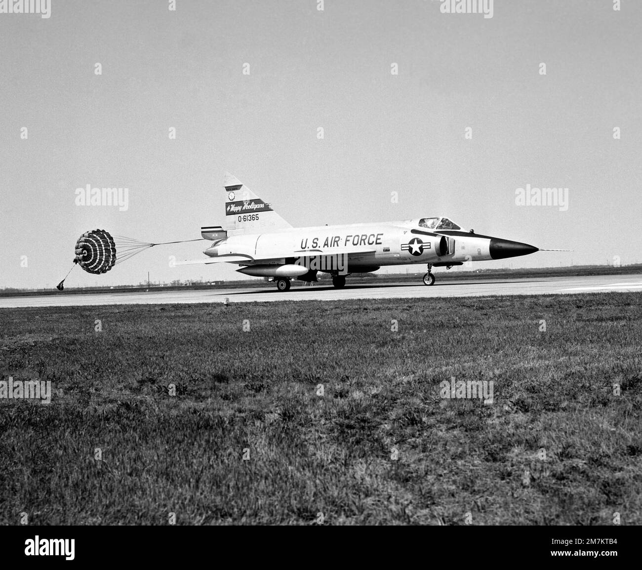 International field Black and White Stock Photos & Images - Alamy
