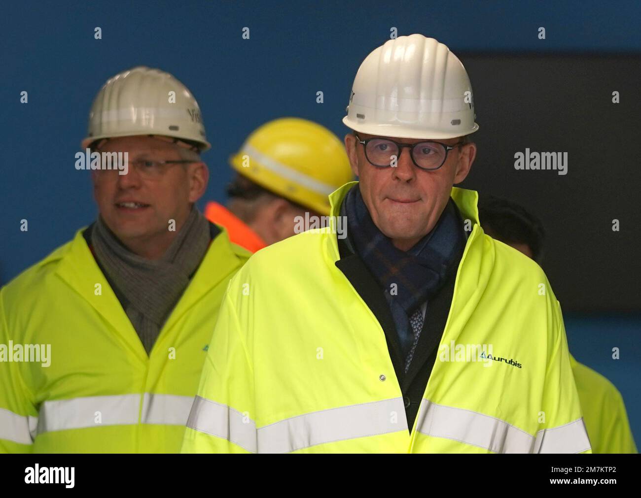 Hamburg, Germany. 10th Jan, 2023. Friedrich Merz (front), CDU party ...