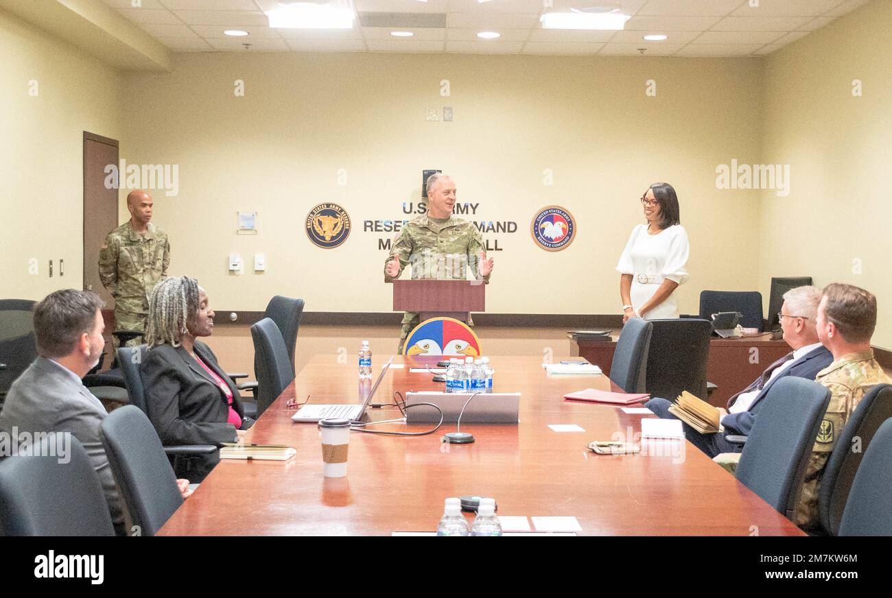 Col. Ray Phariss, deputy chief of staff, U.S. Army Reserve Command ...