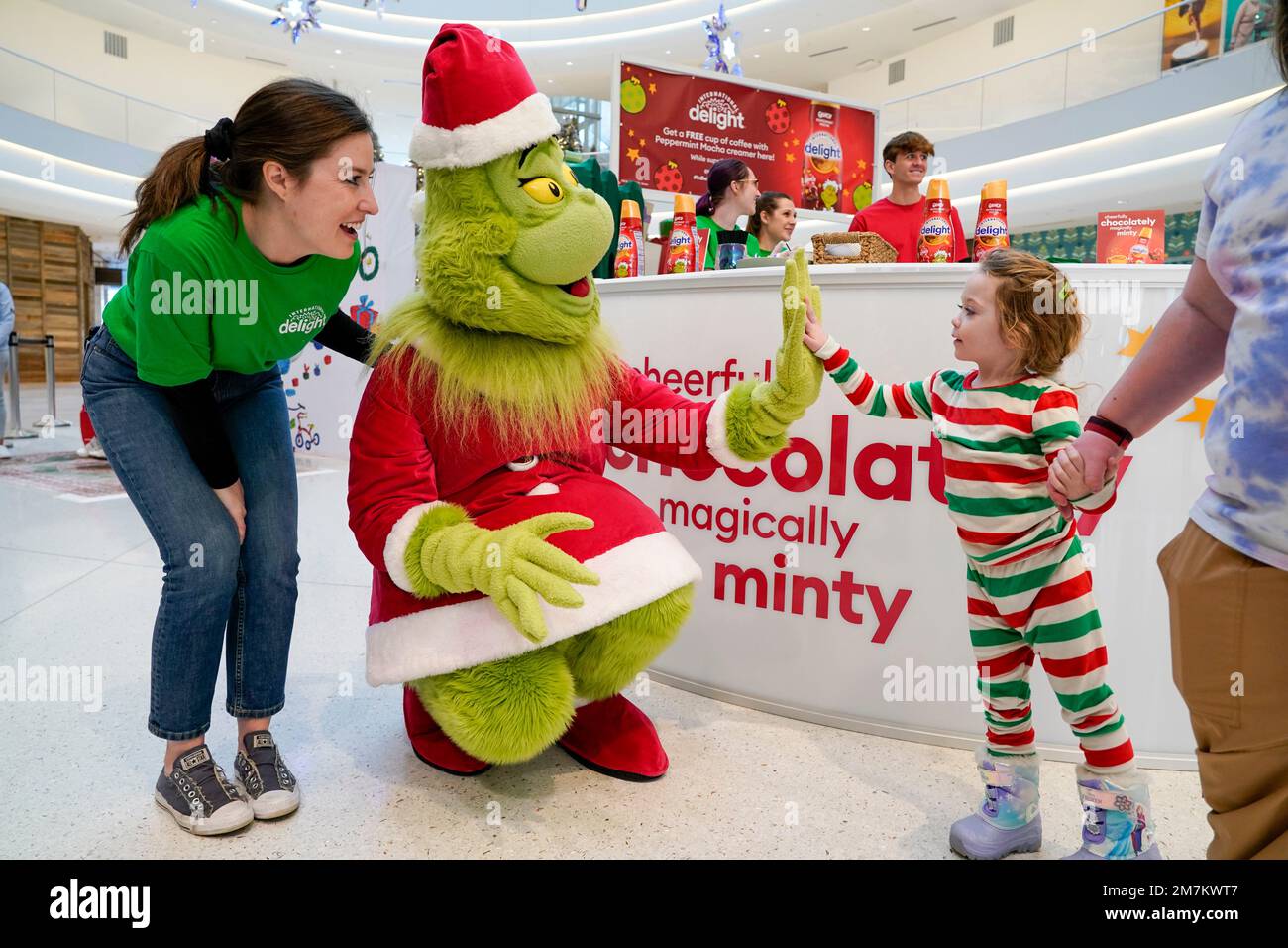 IMAGE DISTRIBUTED FOR INTERNATIONAL DELIGHT - Evelynn Taylor, 4, high ...