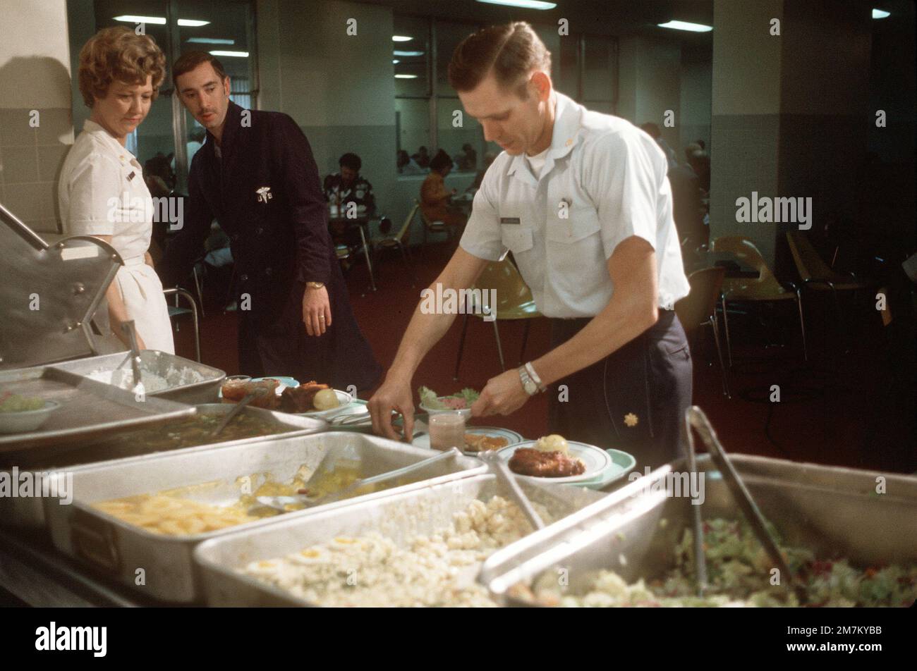 War reintegration hi-res stock photography and images - Alamy