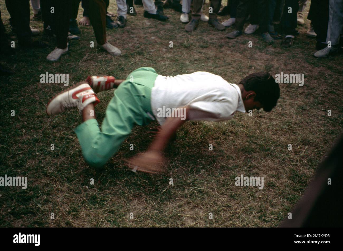Watching dancer hi-res stock photography and images - Alamy
