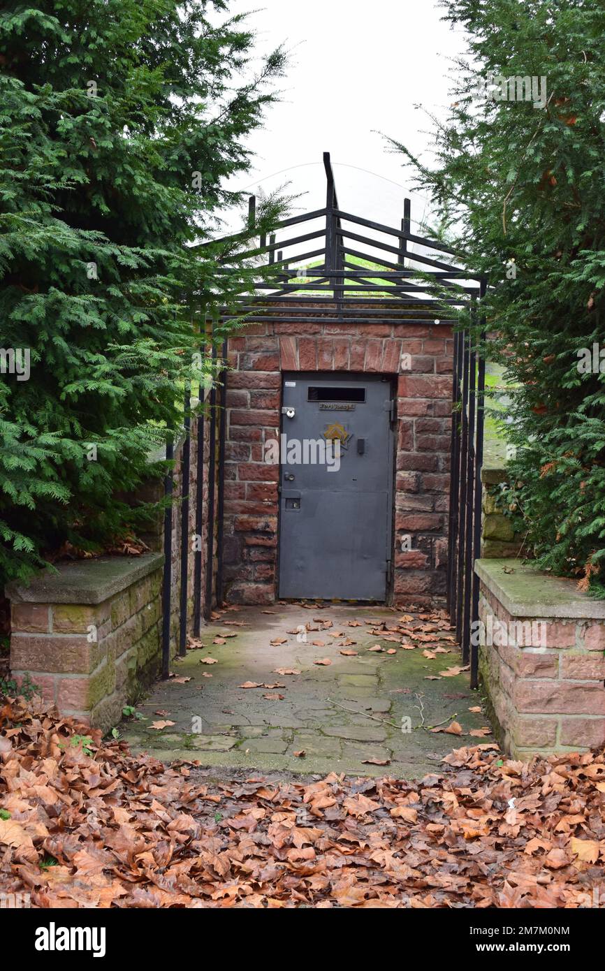 Fortress entry sign hi-res stock photography and images - Alamy