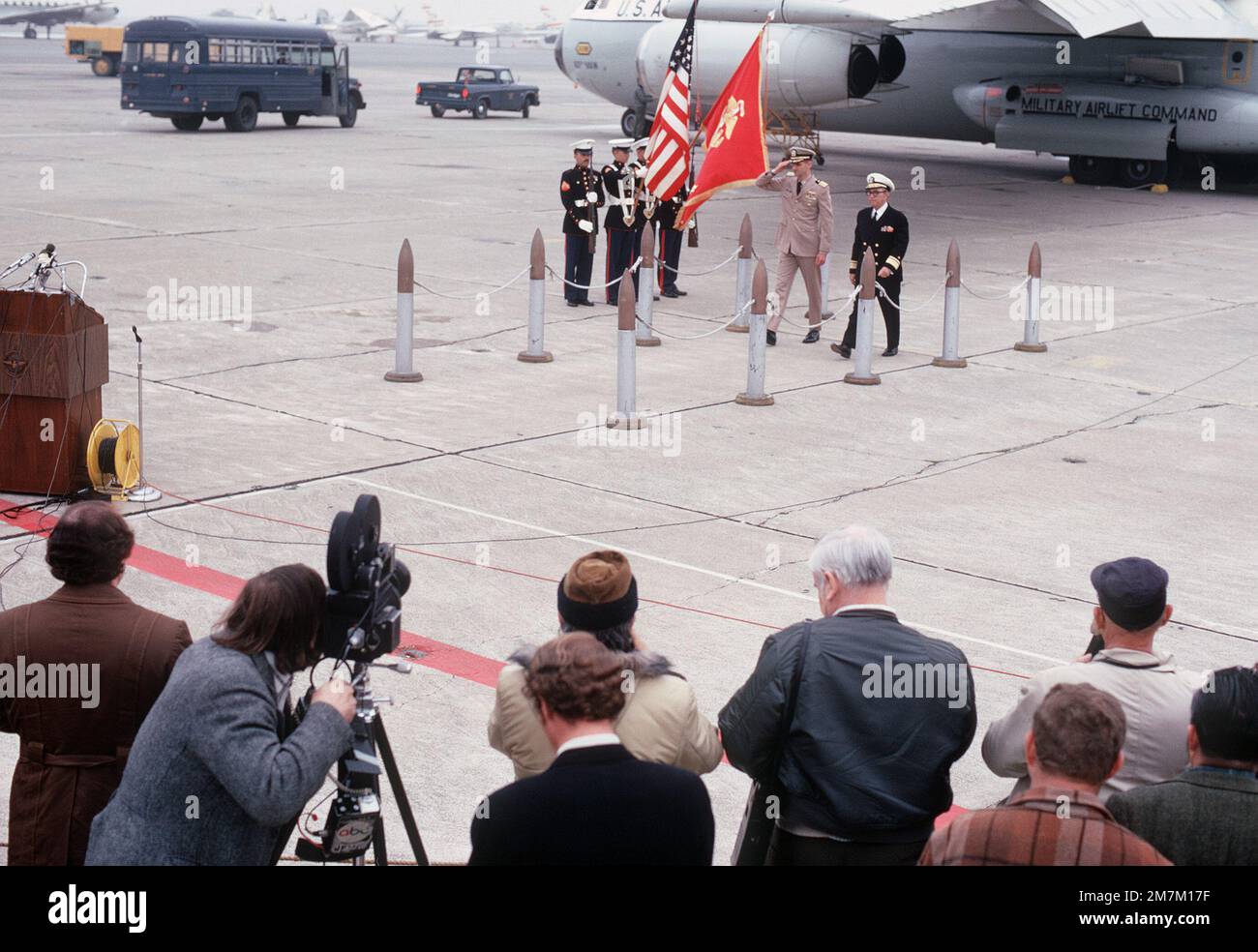 Former POW and U.S. Navy CPT Harry Tarleton Jenkins Jr. salutes the ...