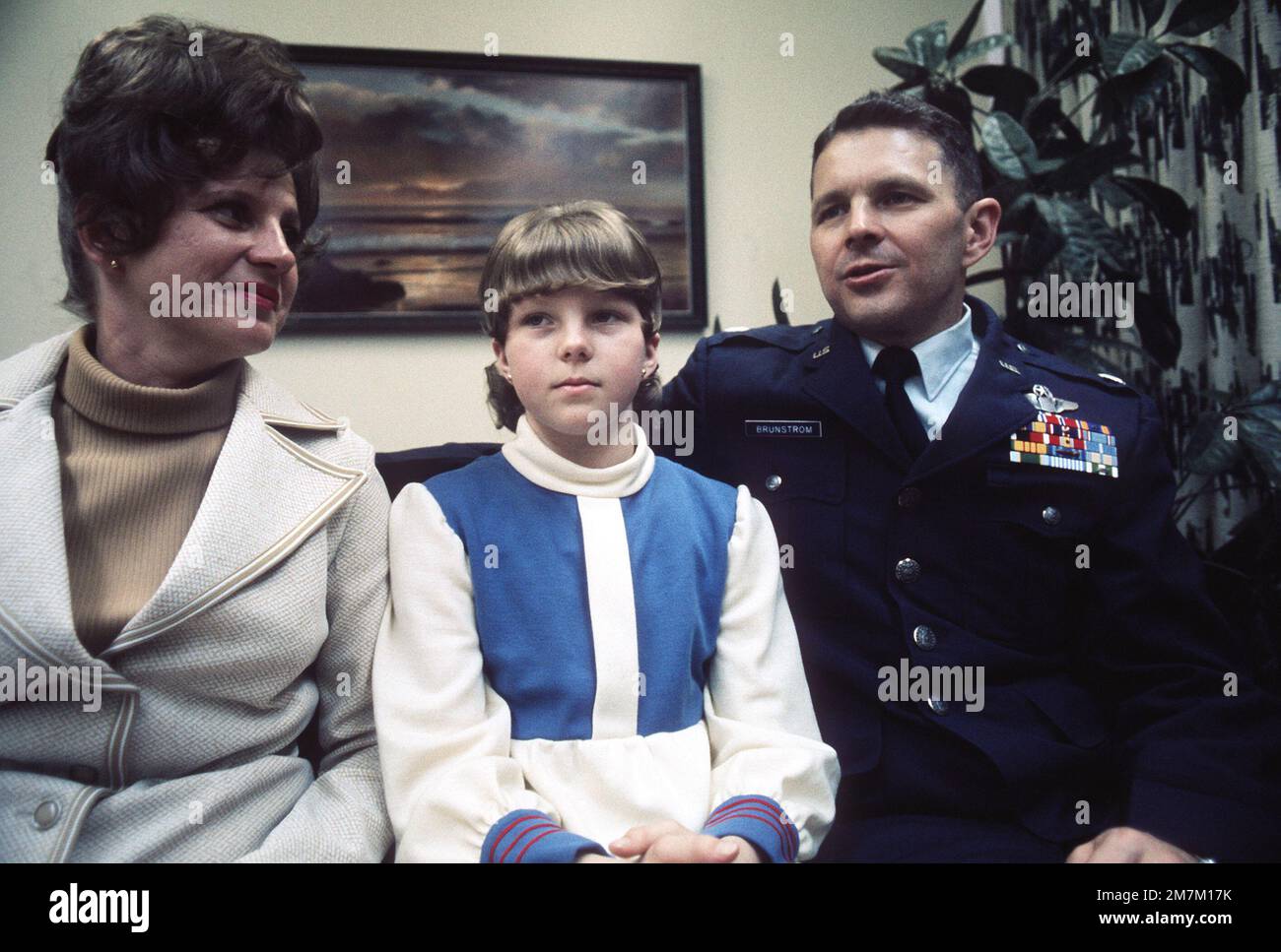Former POW and U.S. Air Force LCOL Alan Leslie Brunstrom with his wife ...