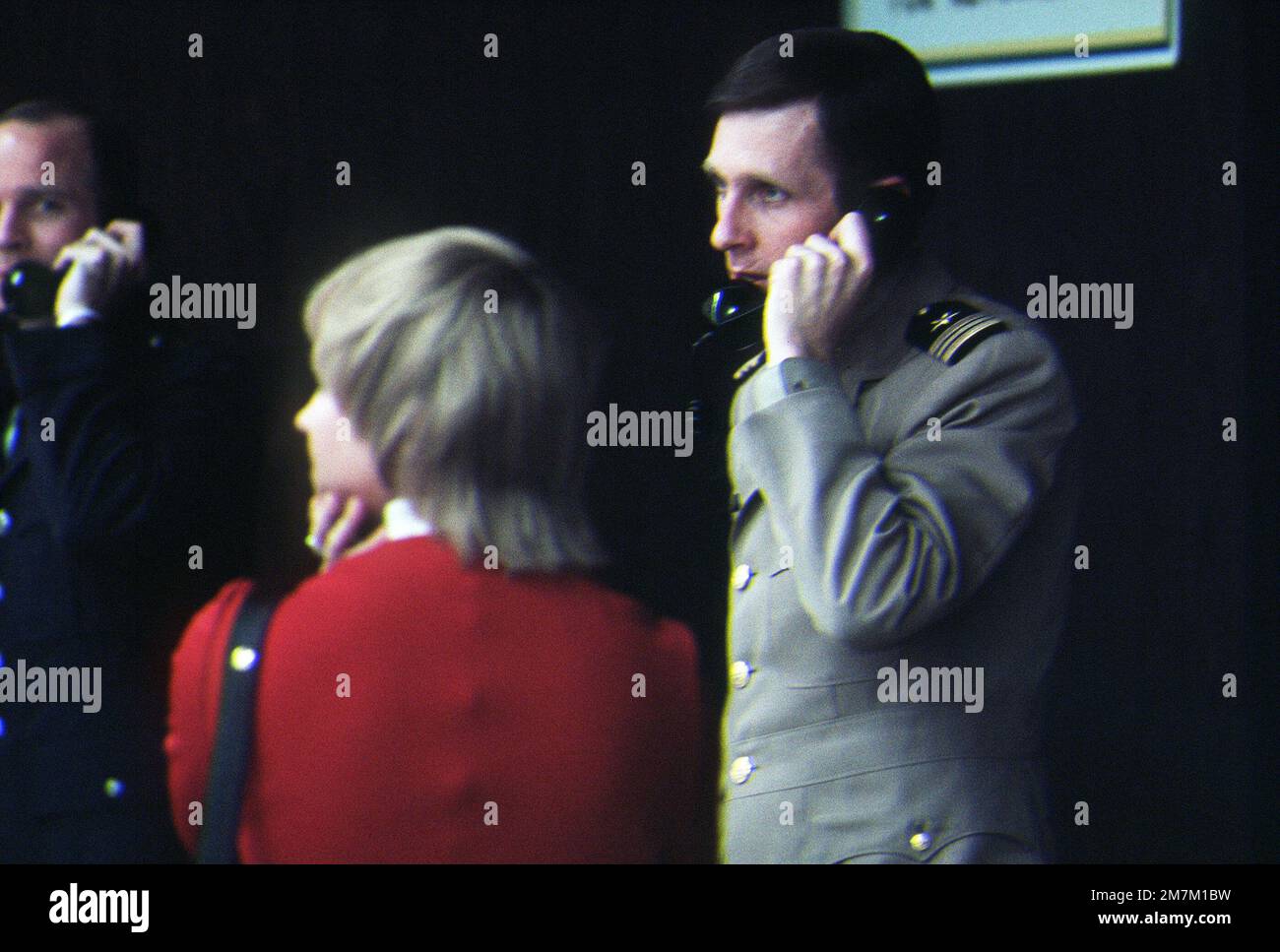 Former POW and U.S. Navy LCMDR Frederick R. Purrington talks on the ...