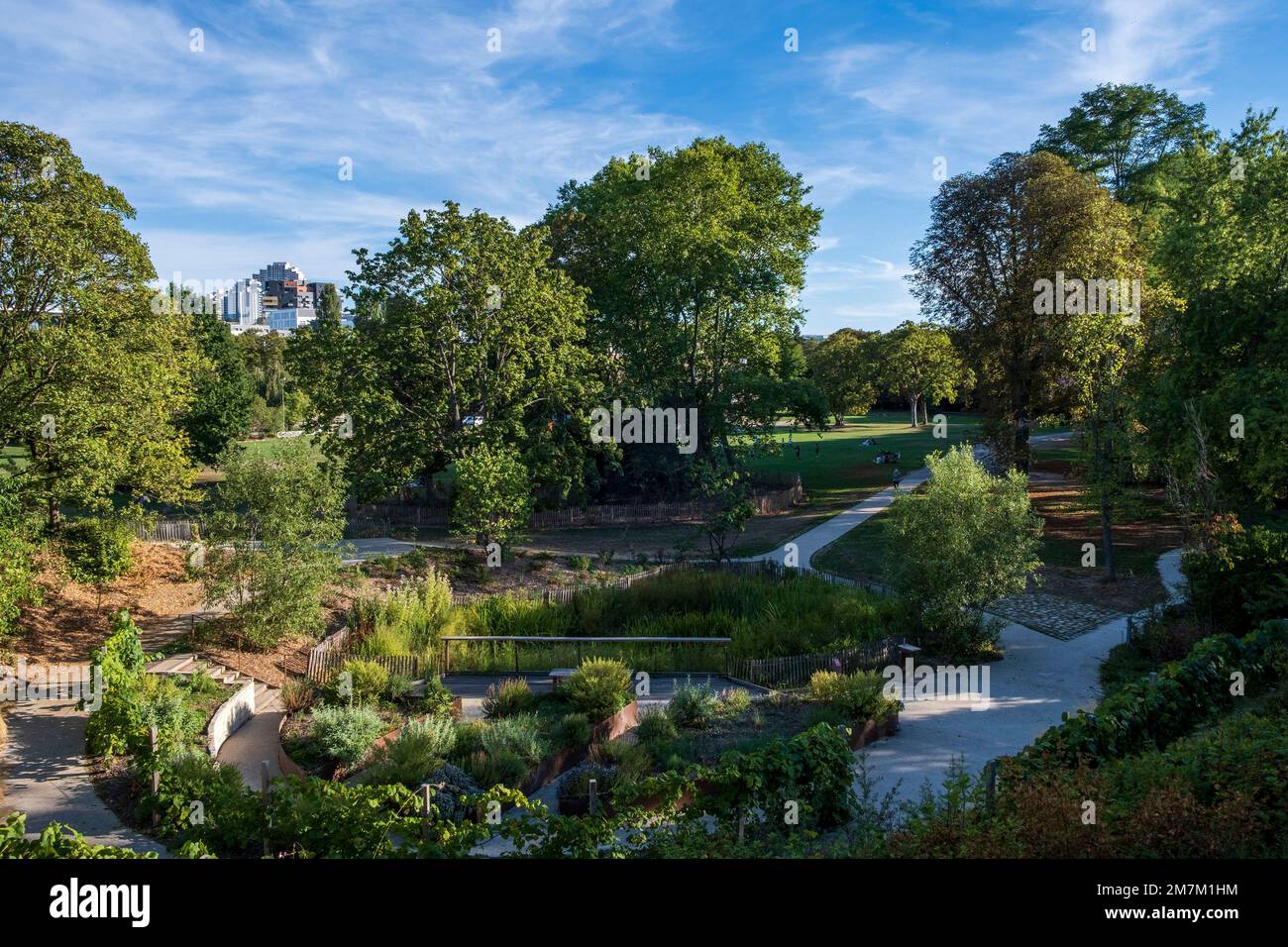 Issy-les-Moulineaux (Paris area): parc de l'Ile Saint-Germain, a park ...
