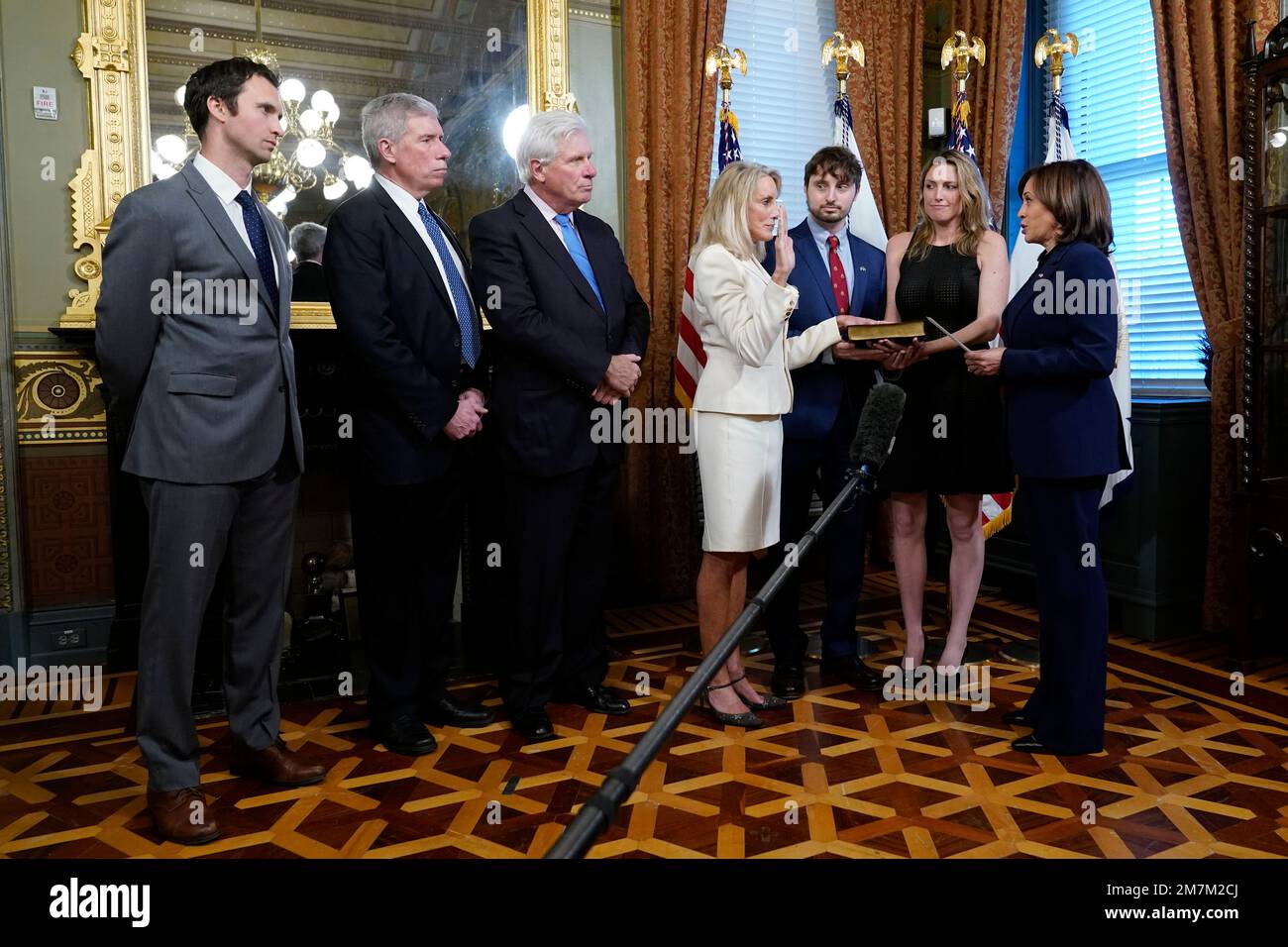 CORRECTS ORDER OF IDS - Vice President Kamala Harris ceremonially ...