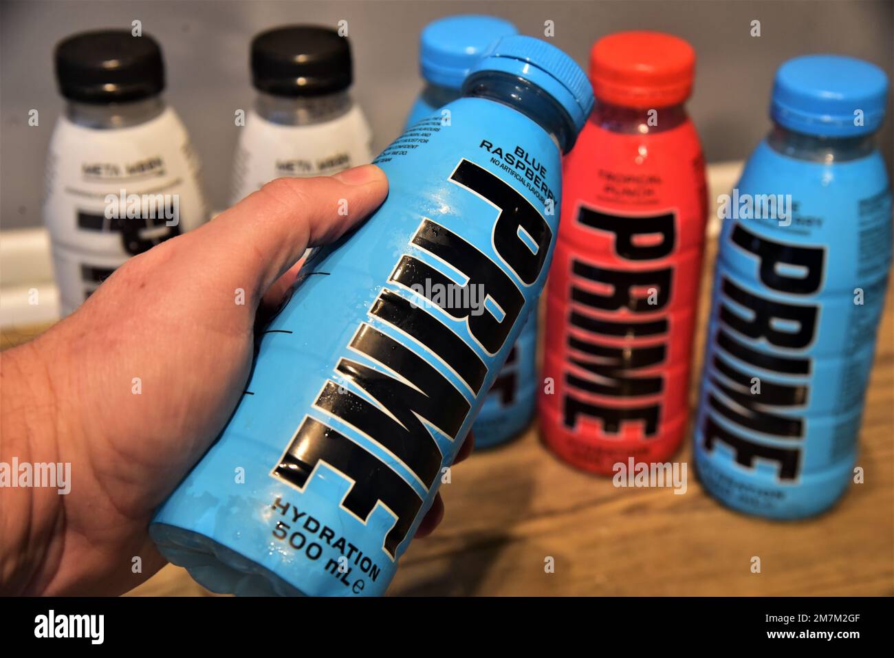 PRIME hydration soft drink by YouTube stars KSI and Logan Paul. The ...