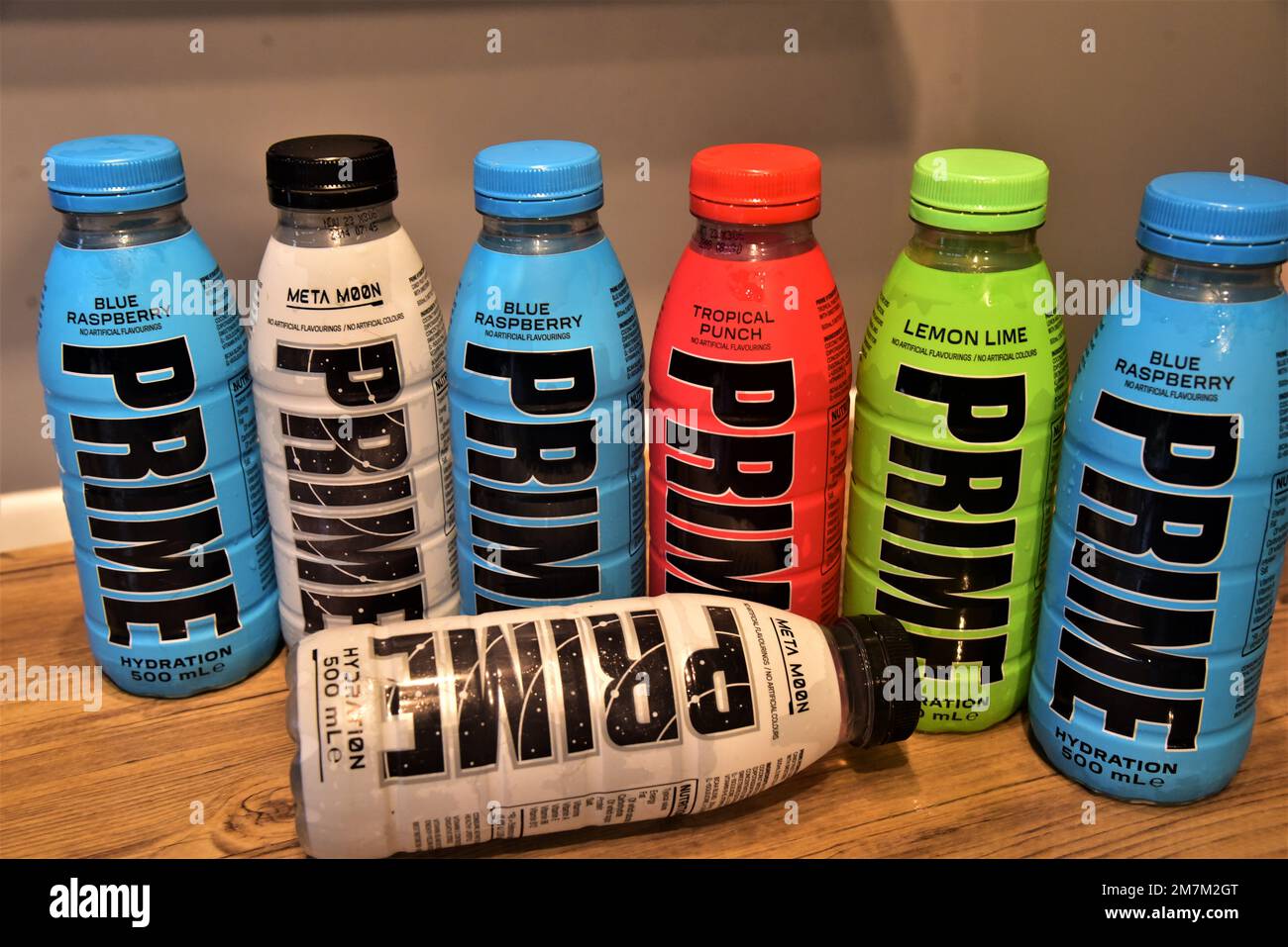 PRIME hydration soft drink by YouTube stars KSI and Logan Paul. The ...