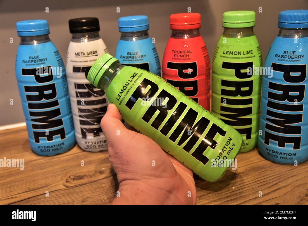 Queueing to buy prime hi-res stock photography and images - Alamy