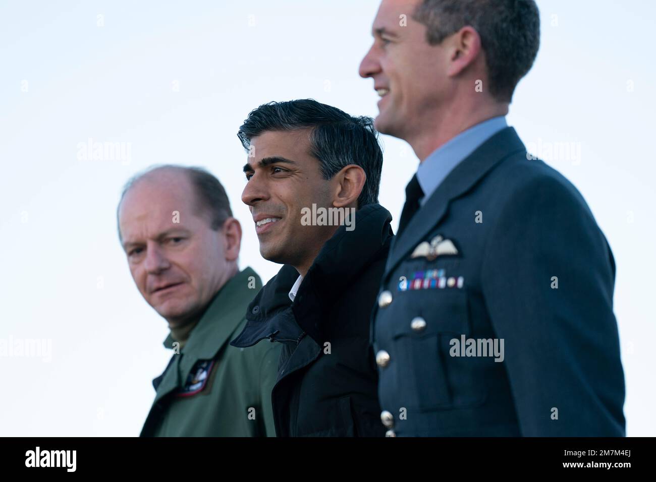 Air Chief Marshal Mike Wigston, left and Station Commander for RAF ...