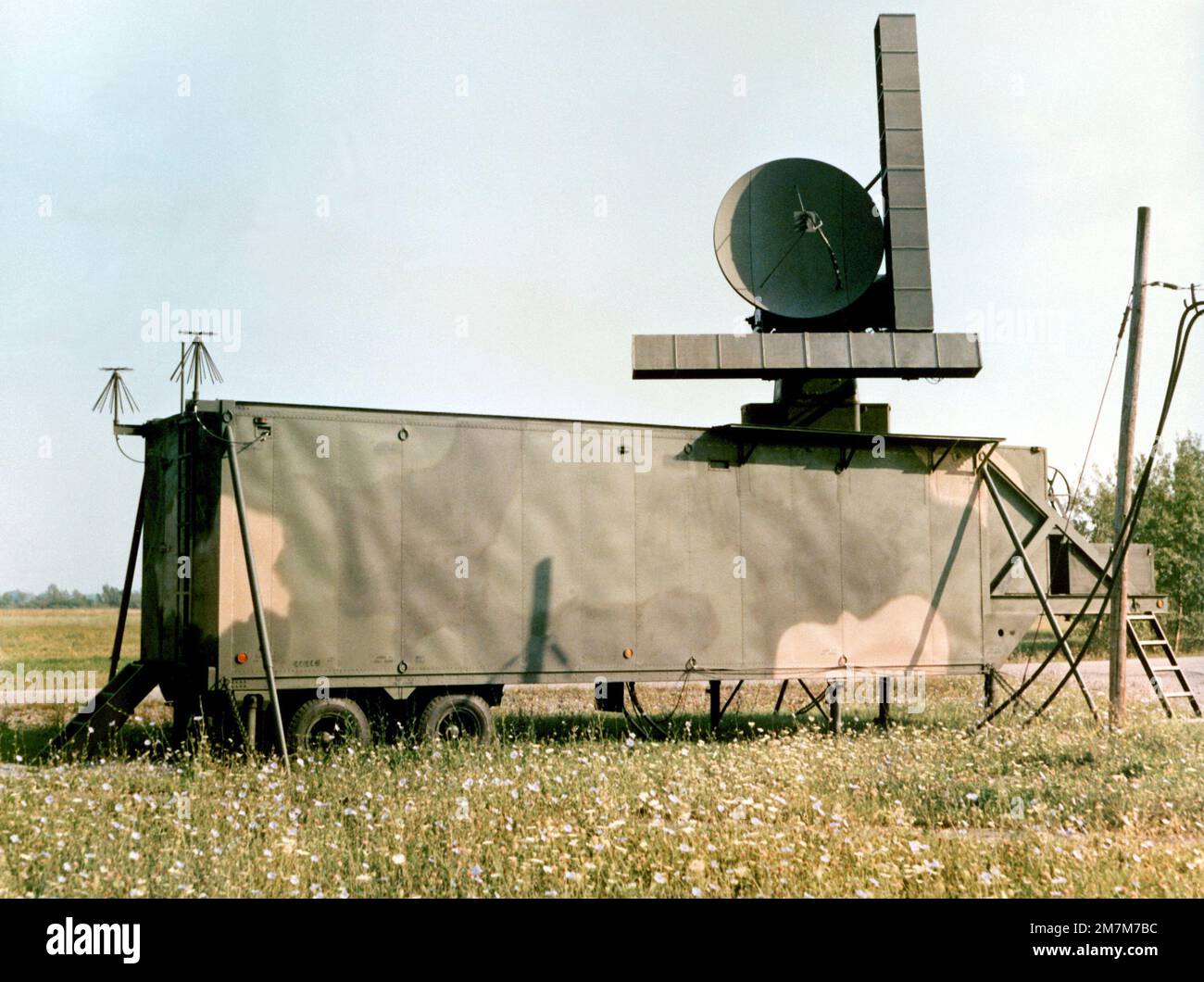 A view of an AN/MSQ-T4 electronic warfare ground training set in the ...