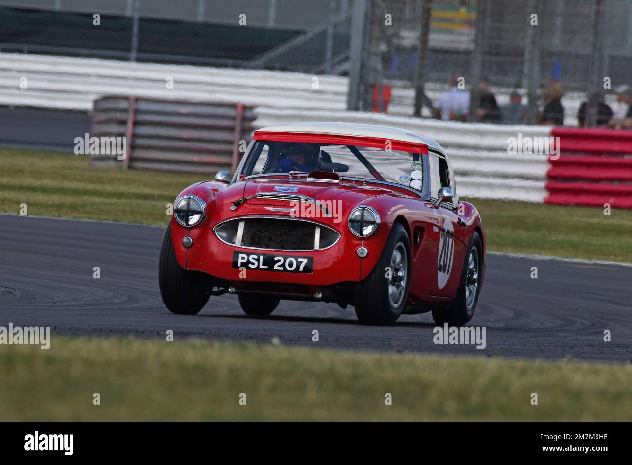 Austin healey 3000 historic racing hi-res stock photography and images ...