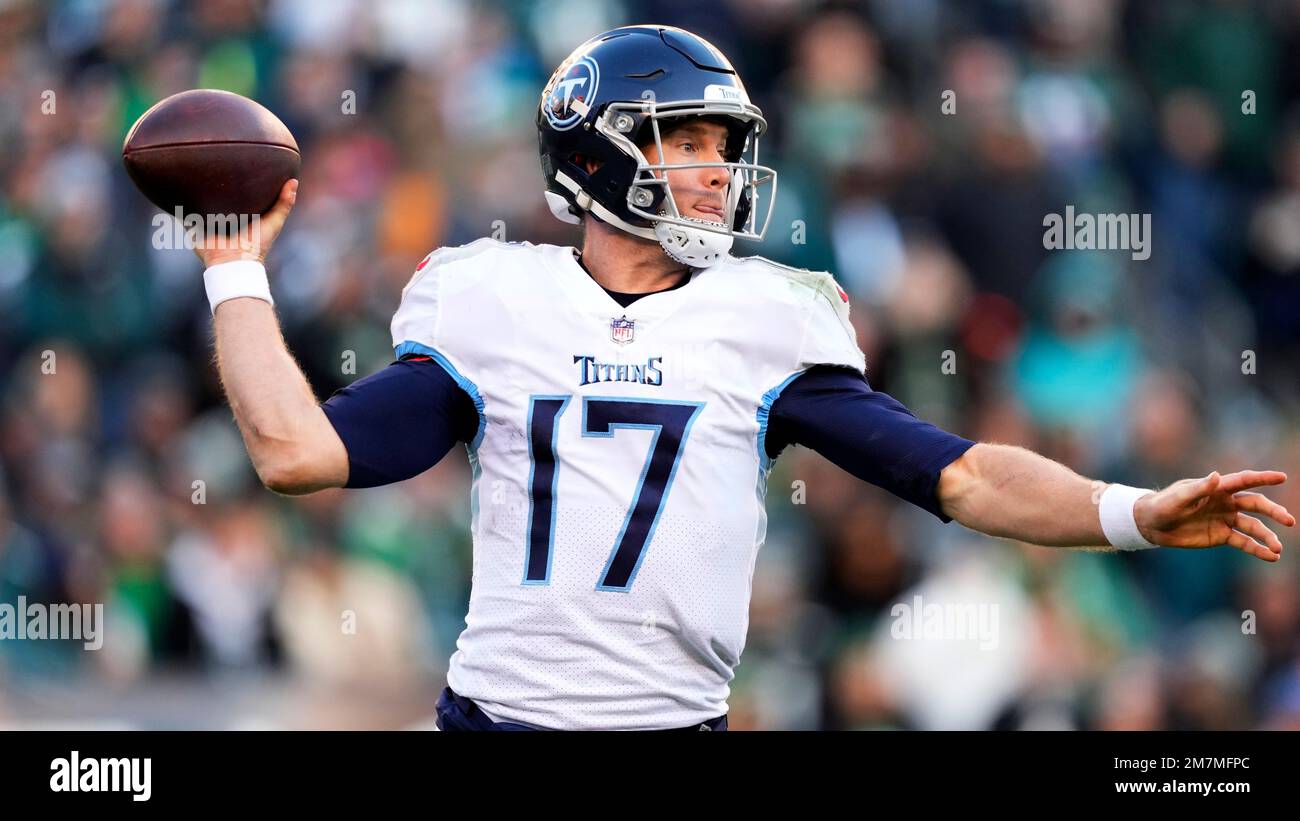 Tennessee Titans' quarterback Ryan Tannehill plays during an NFL ...