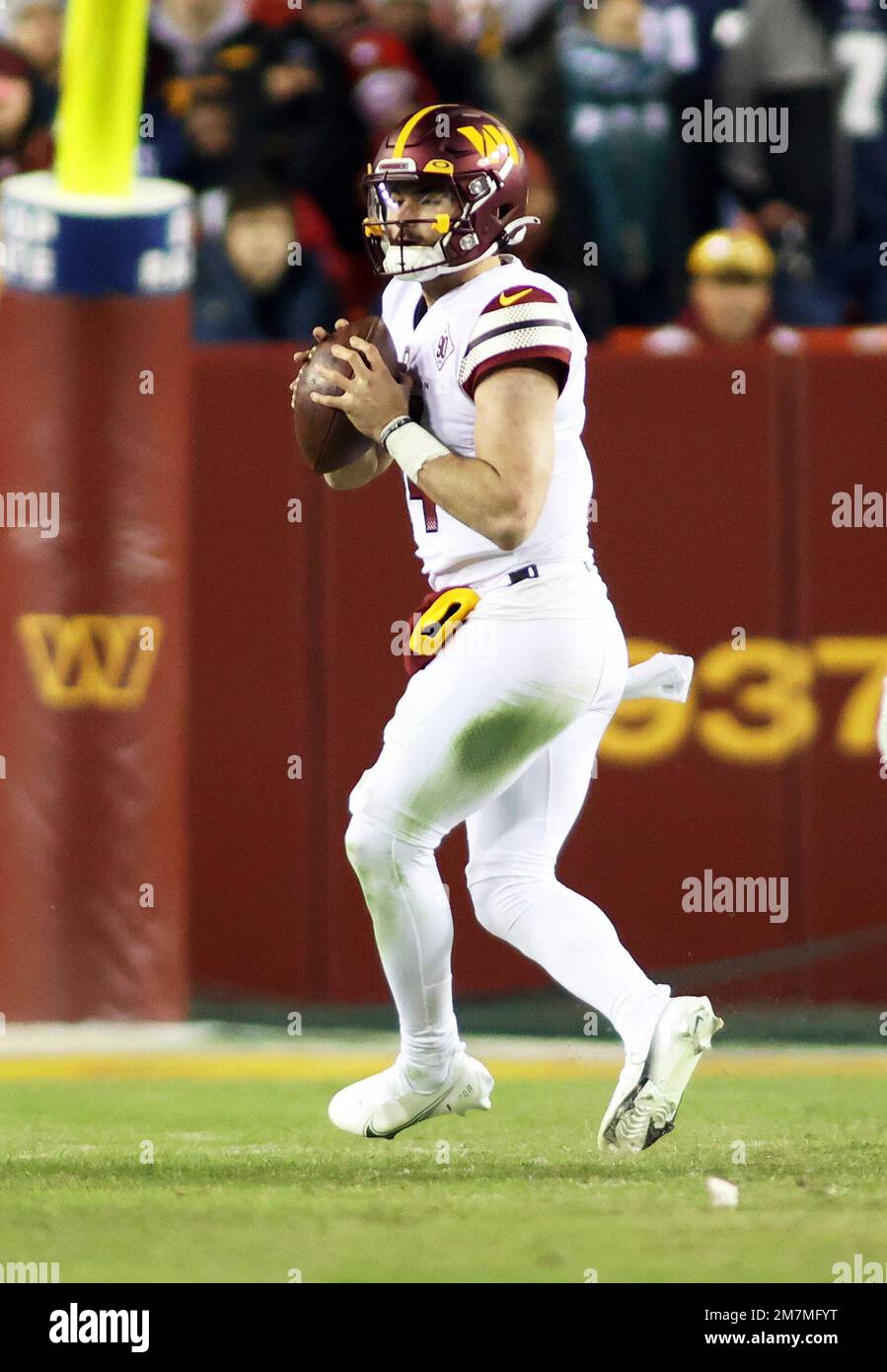 Washington Commanders quarterback Sam Howell (14) throws during an NFL ...